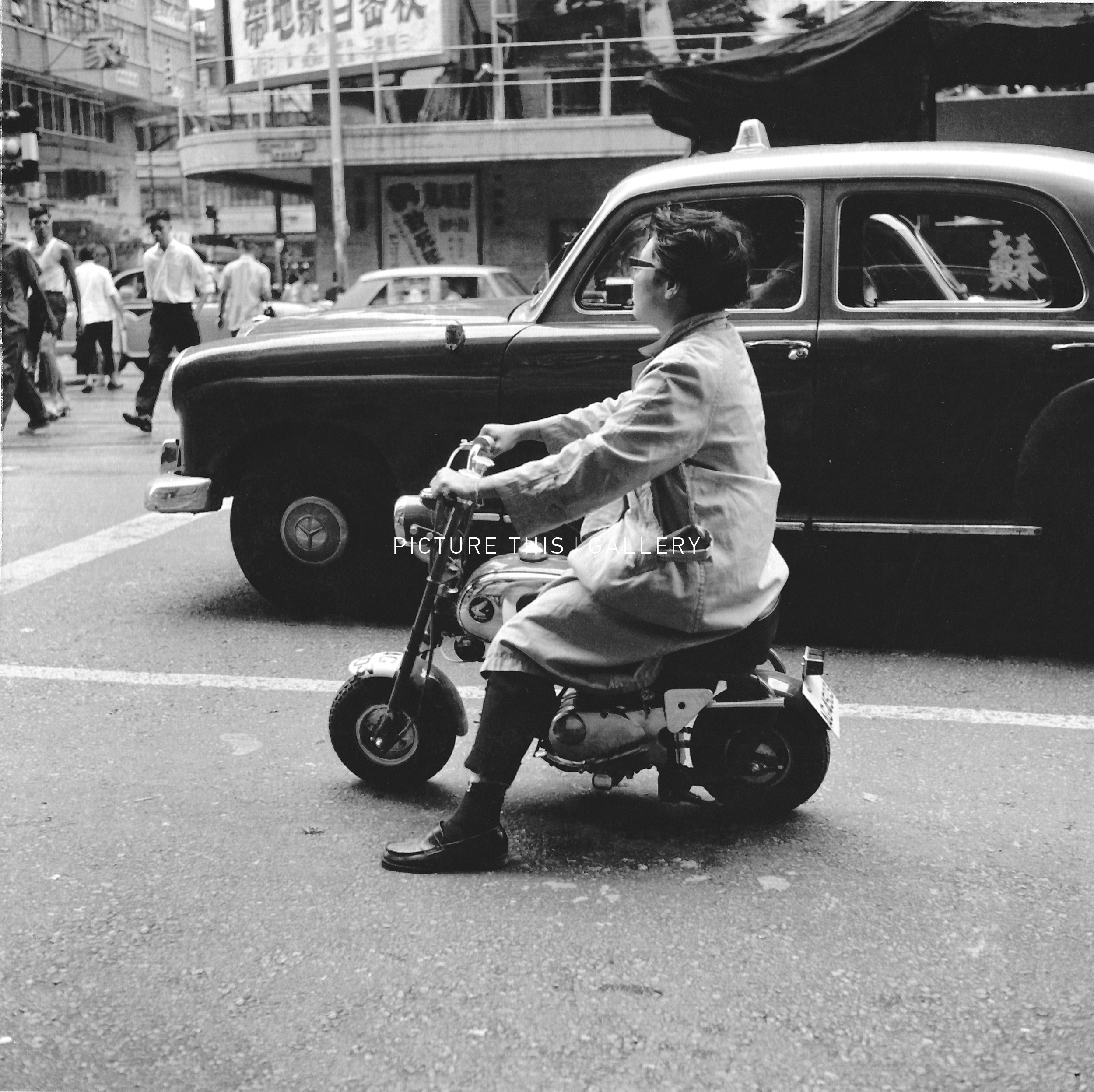 Picture This | YL247L Small Wheels
